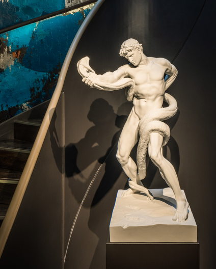 apollo fighting python statue